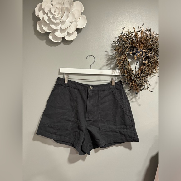 Universal Thread | Shorts | Universal Thread Short | Poshmark
